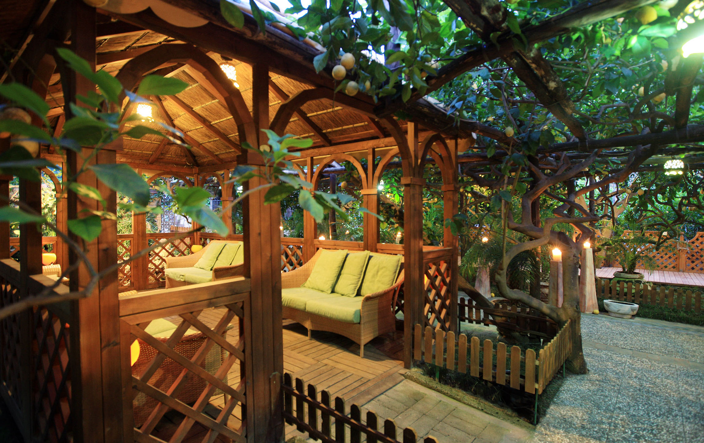 Restaurant da Paolino on Capri: Dining under the lemon trees