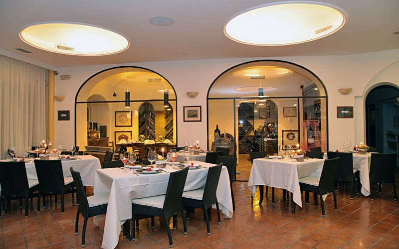 Restaurant Villa Verde on Capri: A secret garden and a famous restaurant