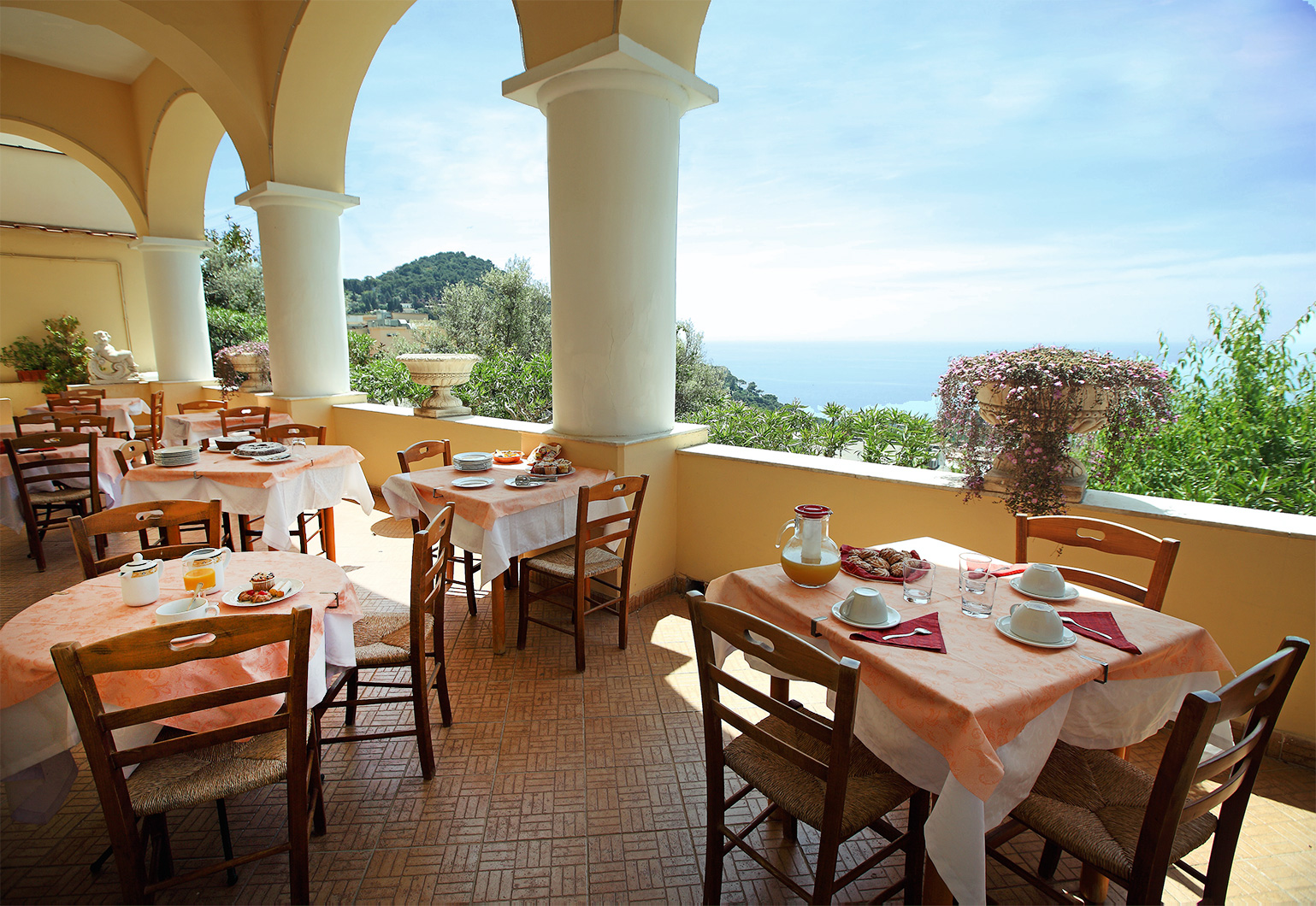 Esperia - 2025 Capri Top Hotels