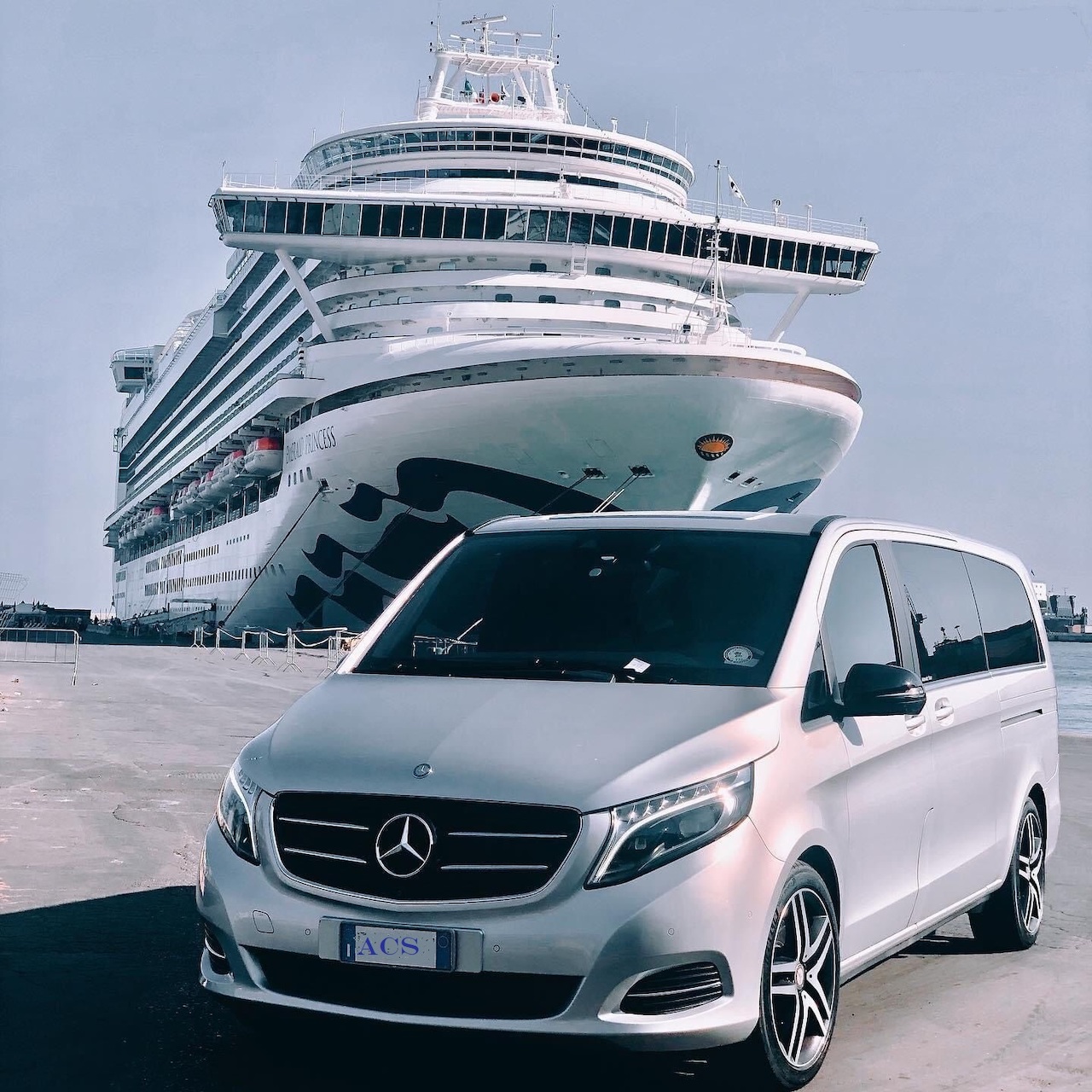 Astarita Car Service - Discover the most famous sights on the Bay of ...