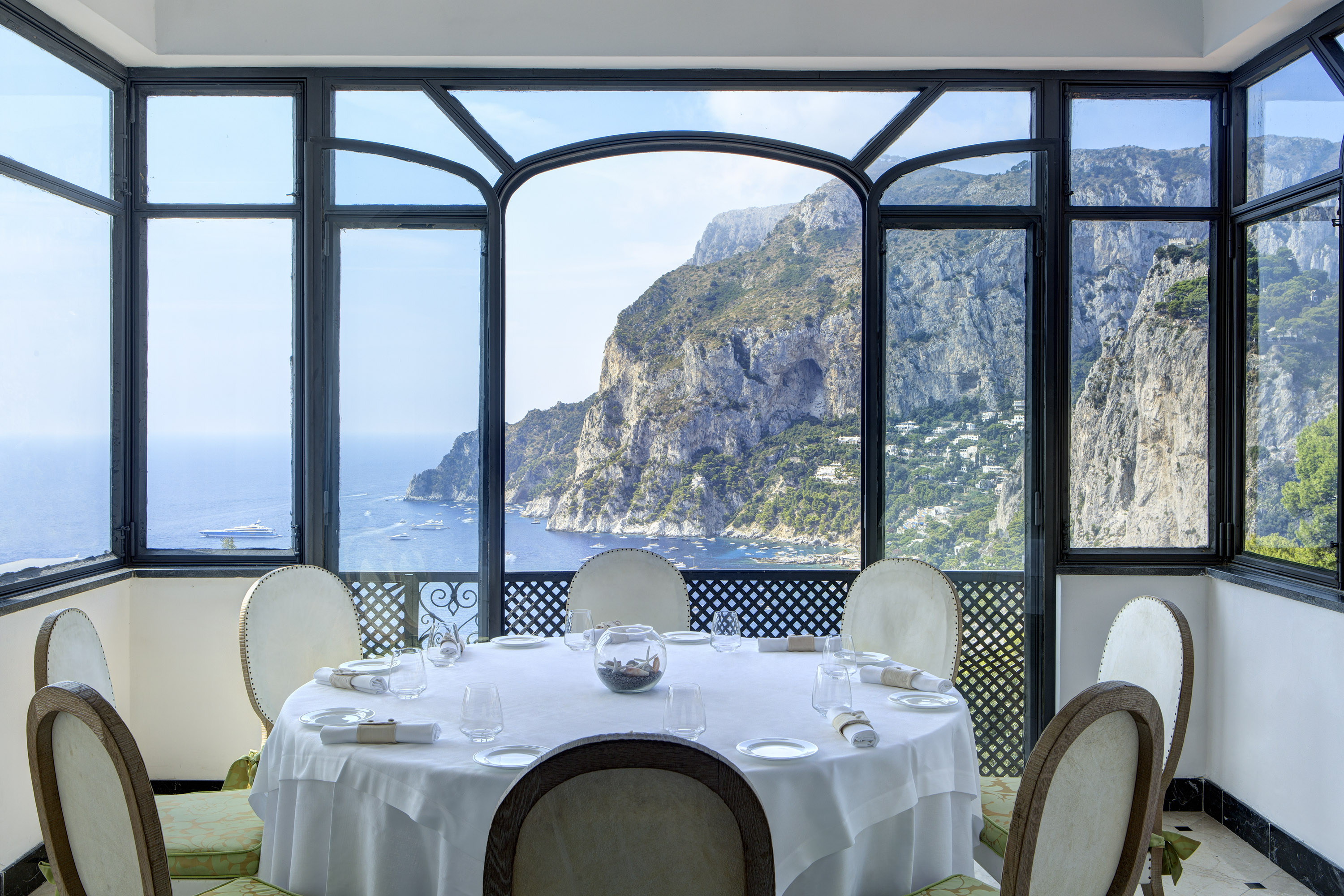 Restaurant Le Monzu on Capri: As if floating over the sea, at Le Monzu