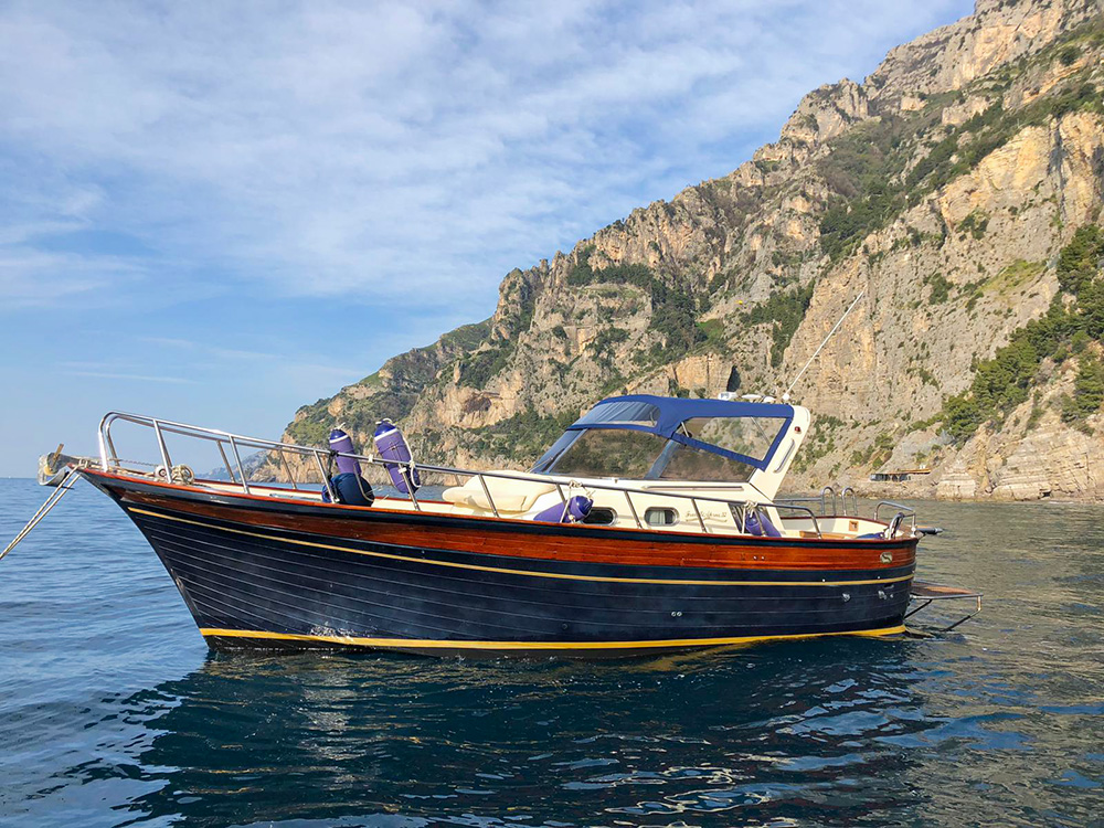 Private Capri boat tour from the Amalfi Coast or Sorrento. By Grassi ...