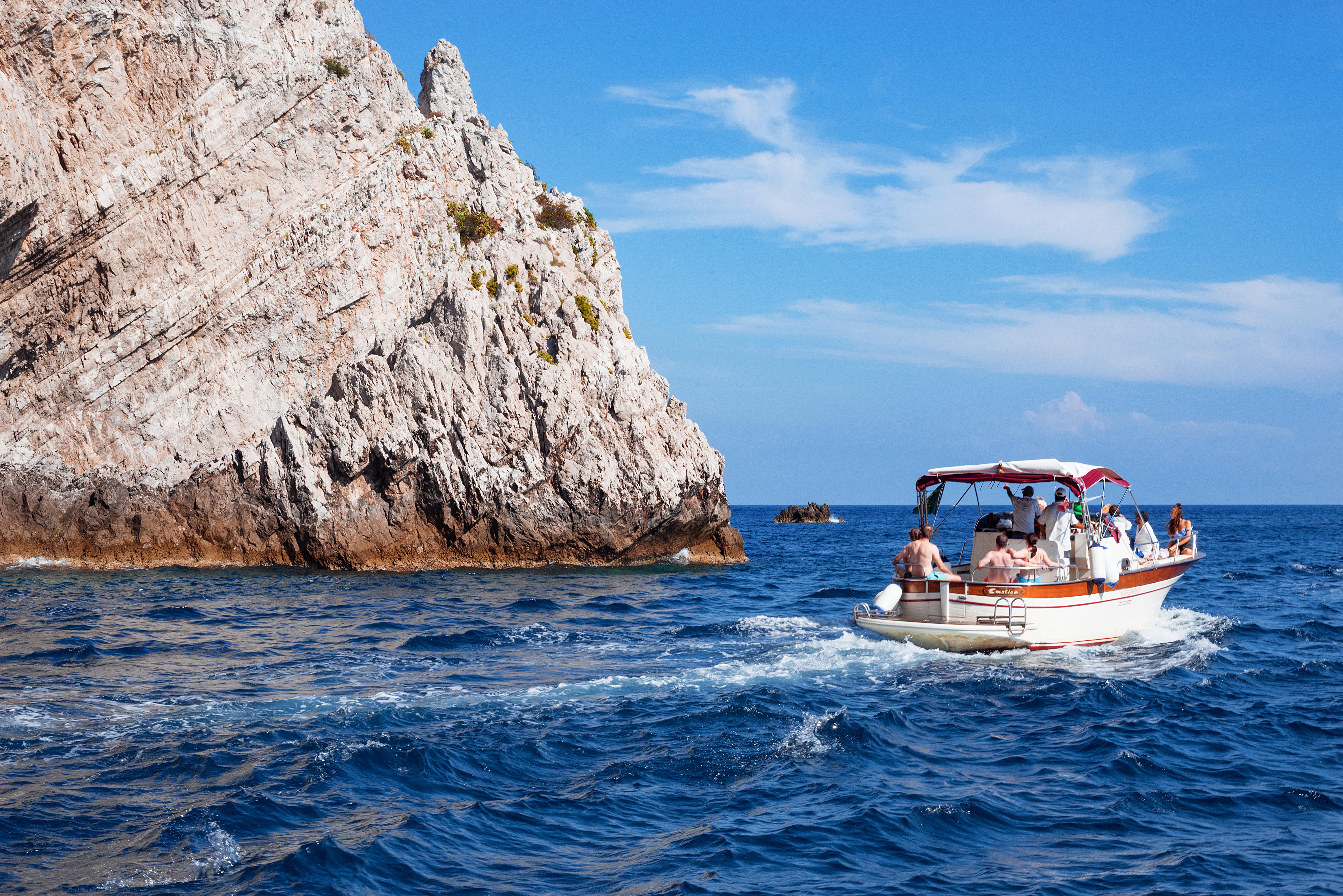 Capri Boat Tour (full day) - 2024 - Buyourtour