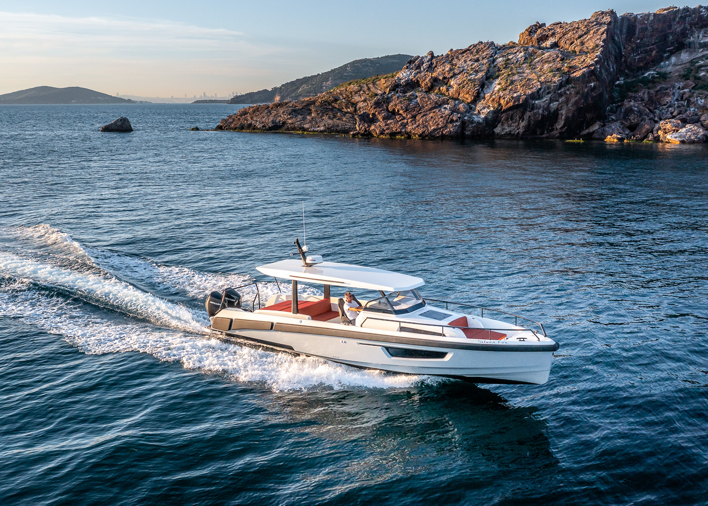 PowerBoat 40 - 2025 - Capri Boat Yacht