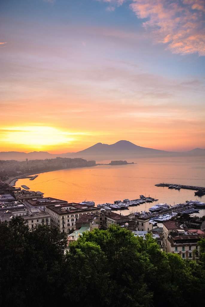 Naples Sunset Cruise with a Spritz Cocktail - 2024 - WorldTours - Sorrento