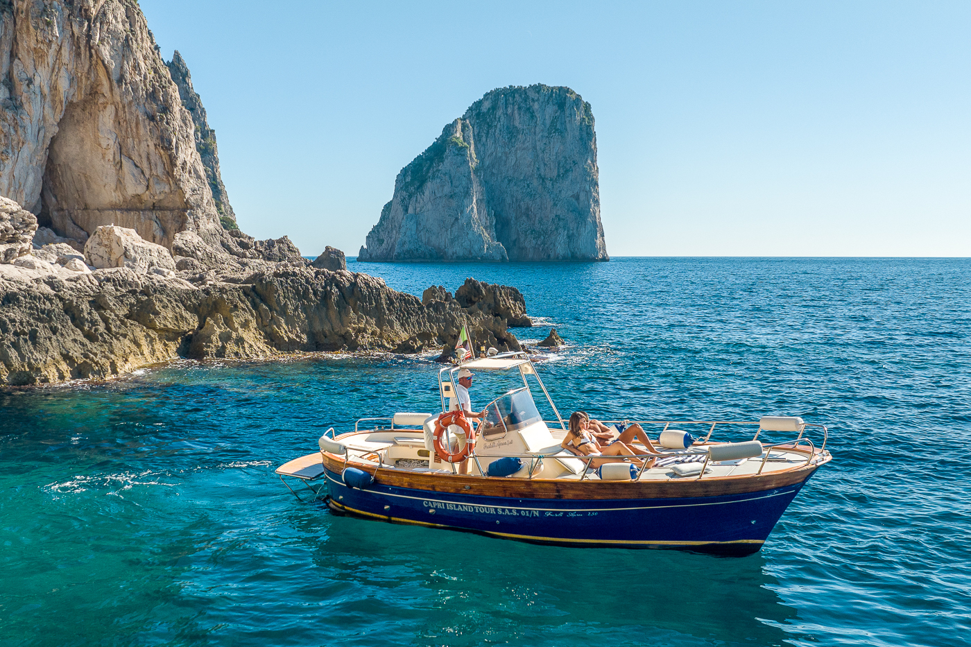 Gozzo Fratelli Aprea - 2025 - Capri Island Tour