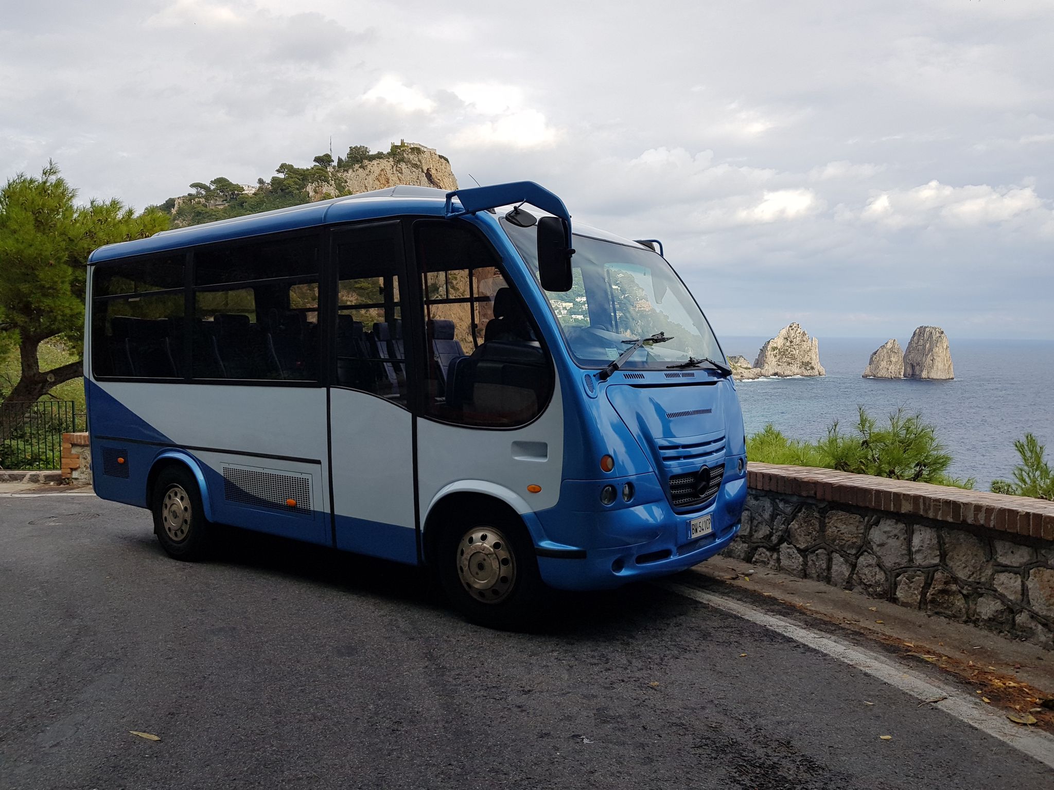 Staiano Tour Capri - Trasporti e noleggio a Anacapri: Comodo e facile ...