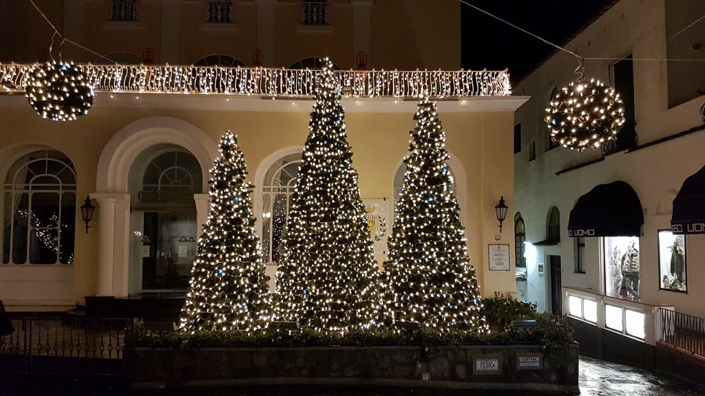 Christmas and New Year's Eve on Capri - 2022 - Lifestyle - Island of Capri