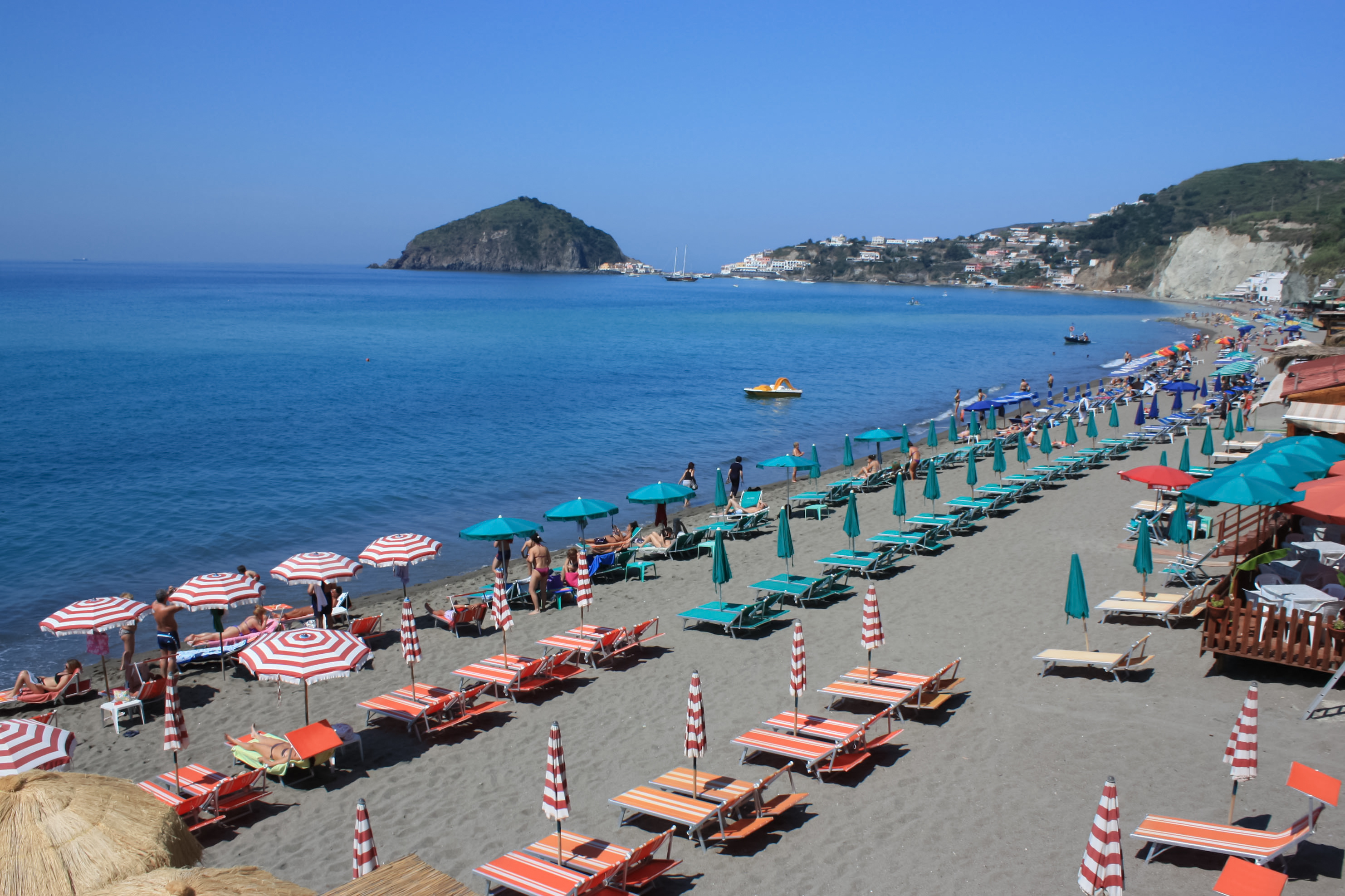Ischia or Capri? Our Expert Advice to Help You Choose - Itinerari - Ischia