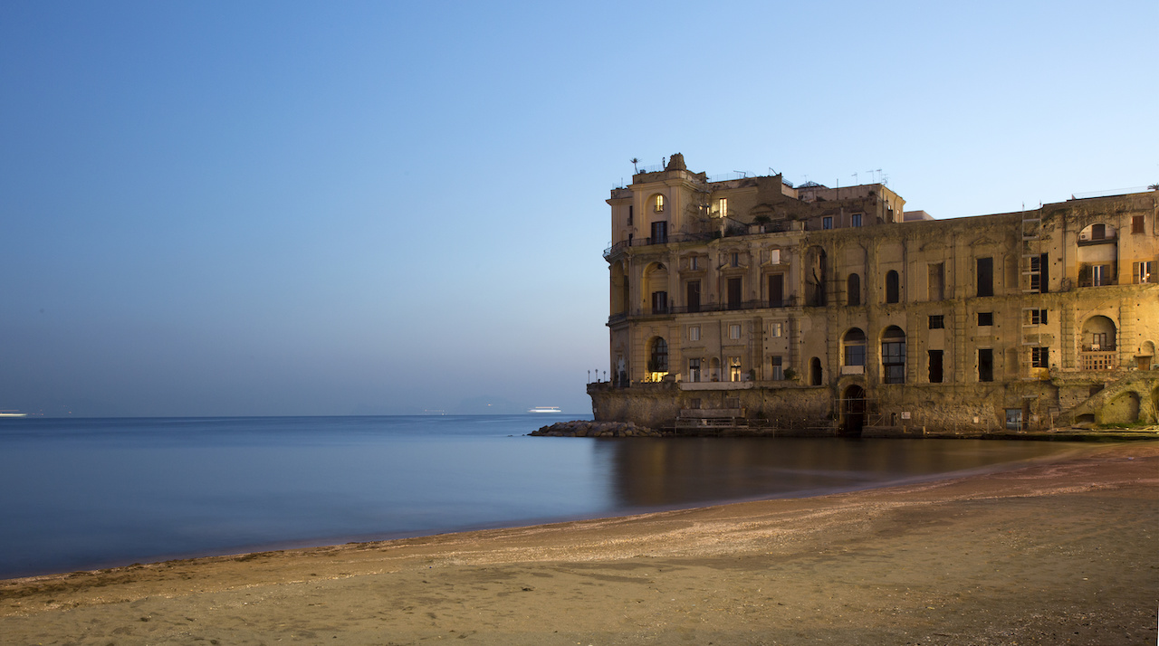 Le spiagge di Napoli - Itinerari - Napoli - Naples Italy