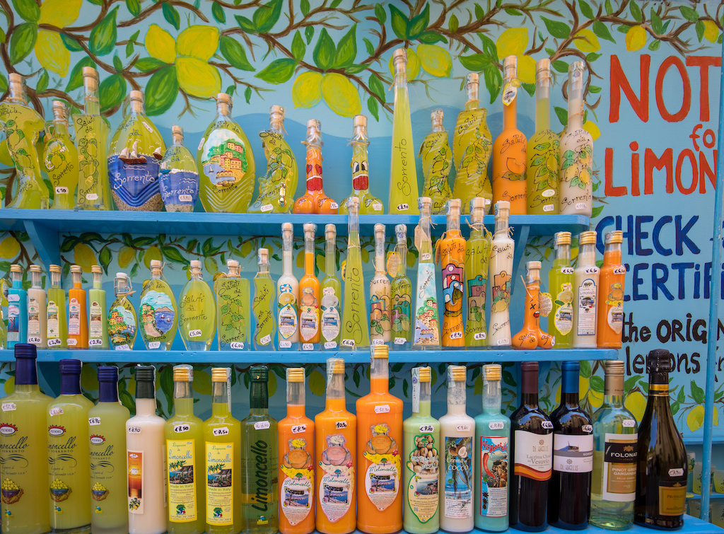 10 cose da comprare in un viaggio a Napoli - Shopping - Napoli - Naples ...