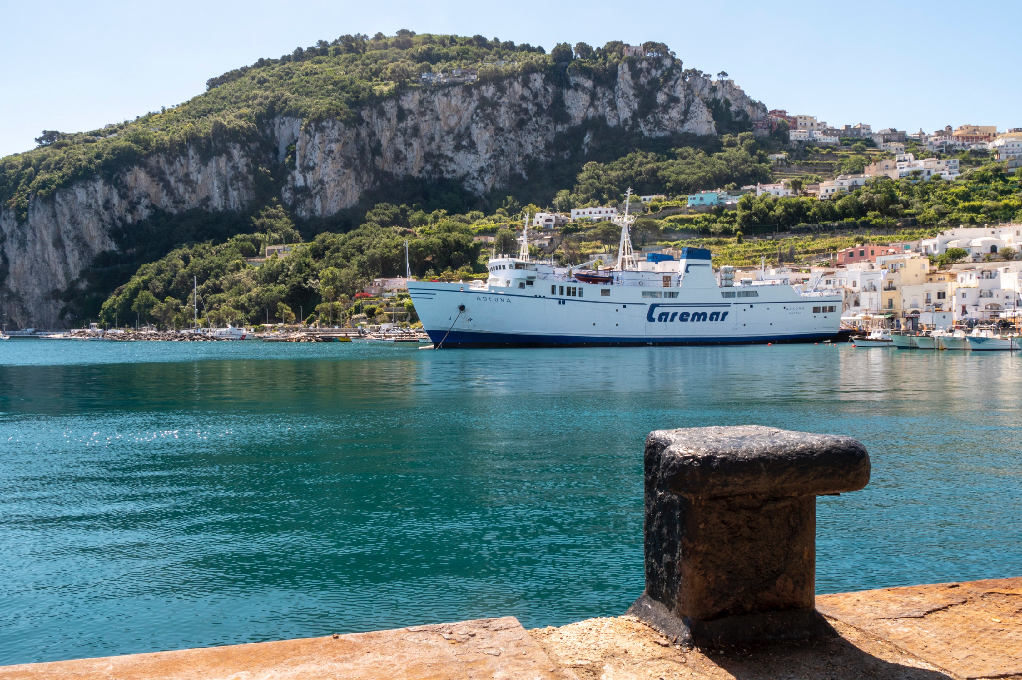 How to Get to Capri - Comprehensive Guide to Connections and Transportation