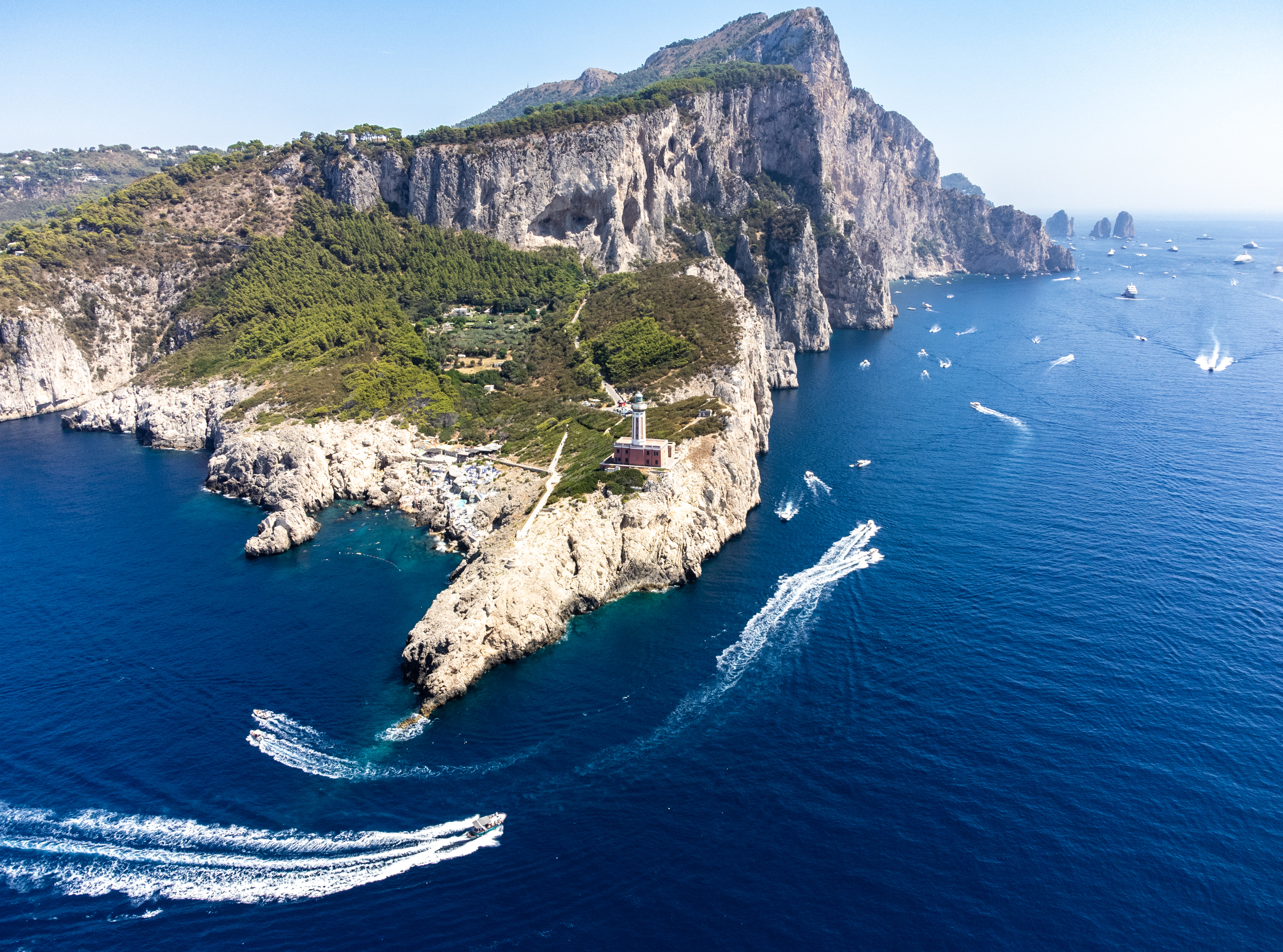 How to get around Capri - Funicular, bus, and chairlift