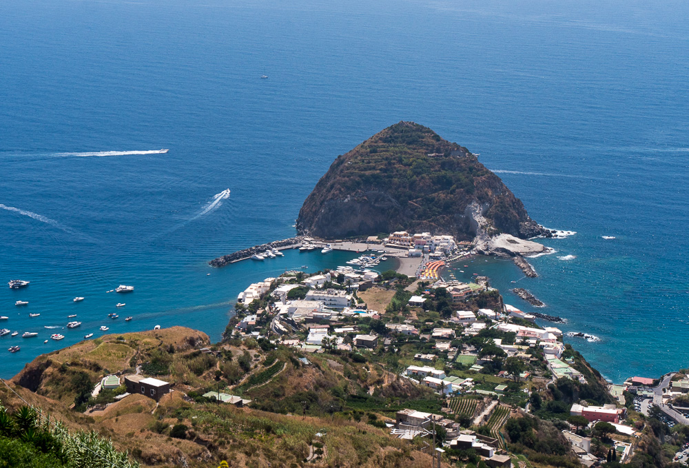 Capri, Ischia & Procida: A Comparative Guide to Italy's Stunning Islands