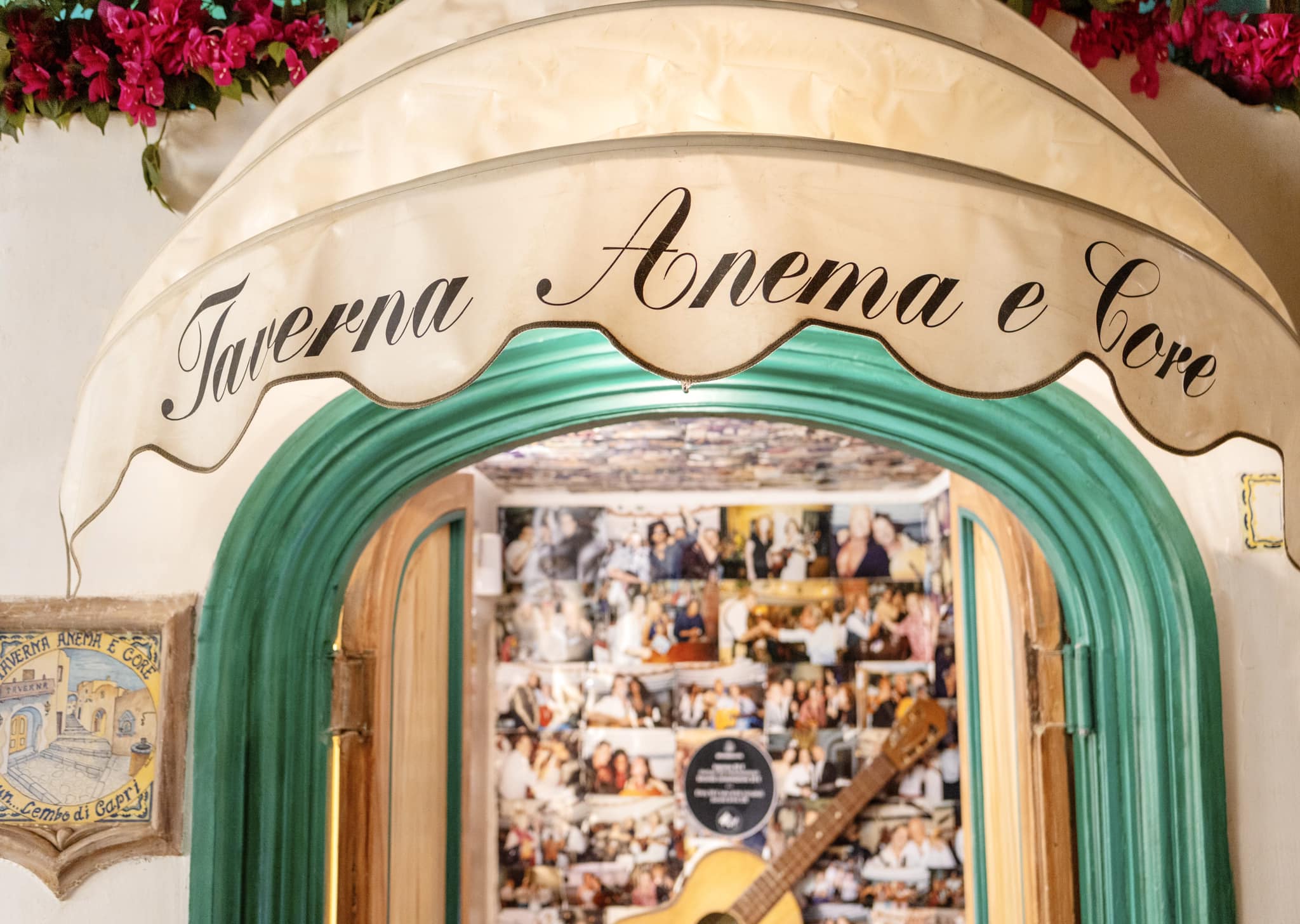 Capri Nightlife Guide: Top Bars, Live Music Venues, and Dress Code Tips