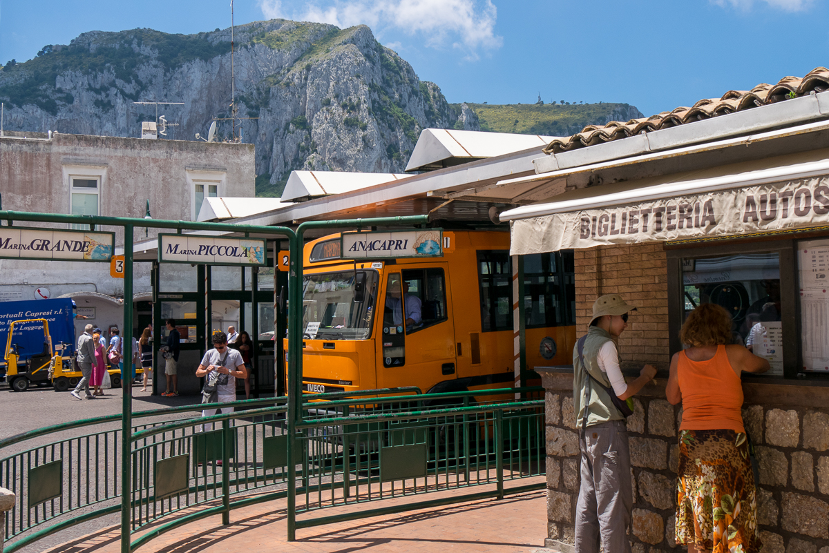 Getting Around Capri | Funicular, Bus and Taxis Info