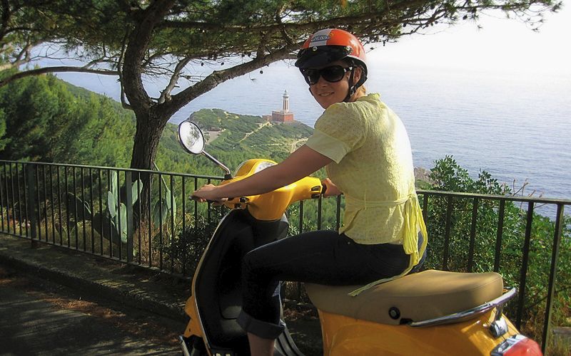 The Island of Capri on Scooter - Itinerari - Island of Capri
