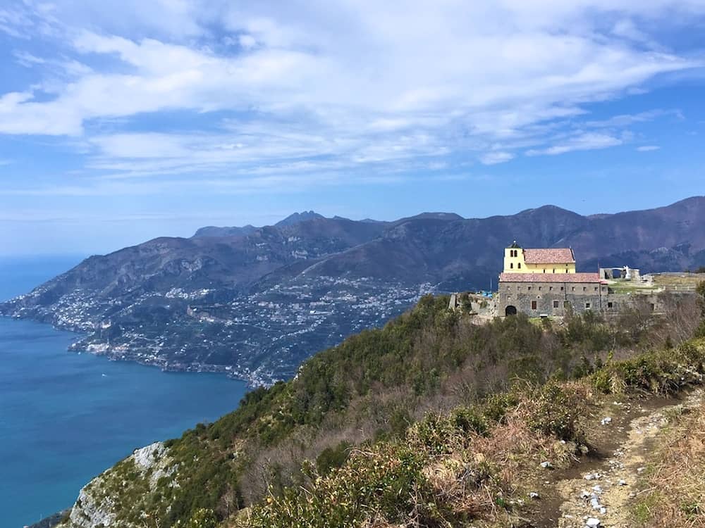 Il Santuario dell'Avvocata - Natura - Amalfi Coast Il Santuario dell'Avvocata - Natura - Amalfi Coast